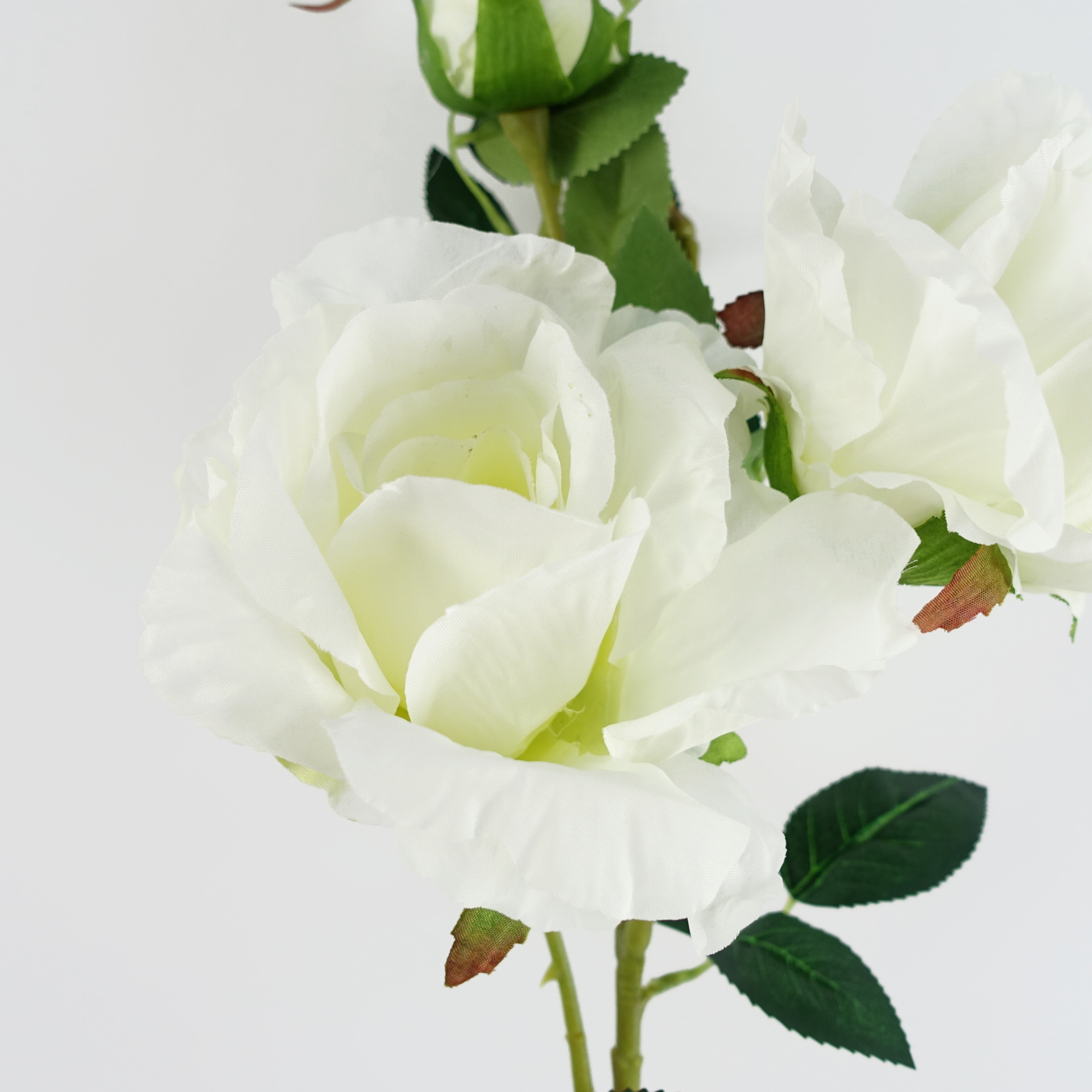 Pack of 6 x 80cm Artificial White Rose Stem – 18 flowers – Leaf ...