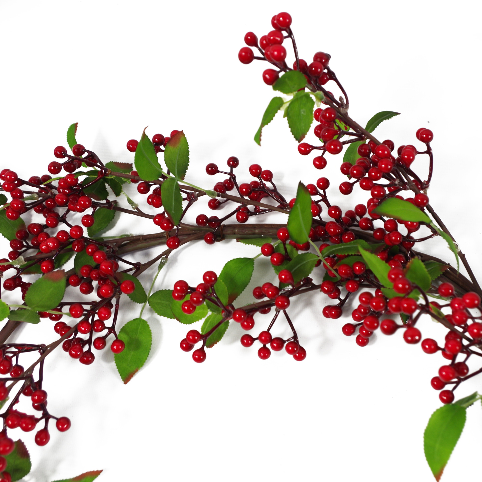 150cm Luxury Christmas Natural Look Red Berry Floristry Garland – Leaf ...